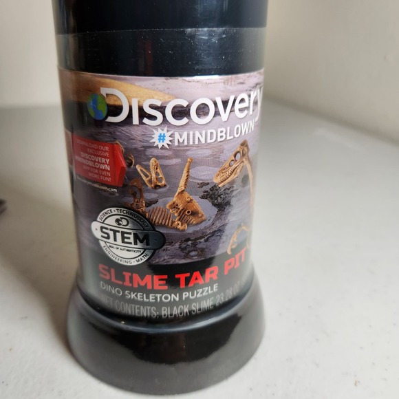 Discovery | Toys | Discovery Toys Mindblown Dino Skeleton Tar Pit Model ...